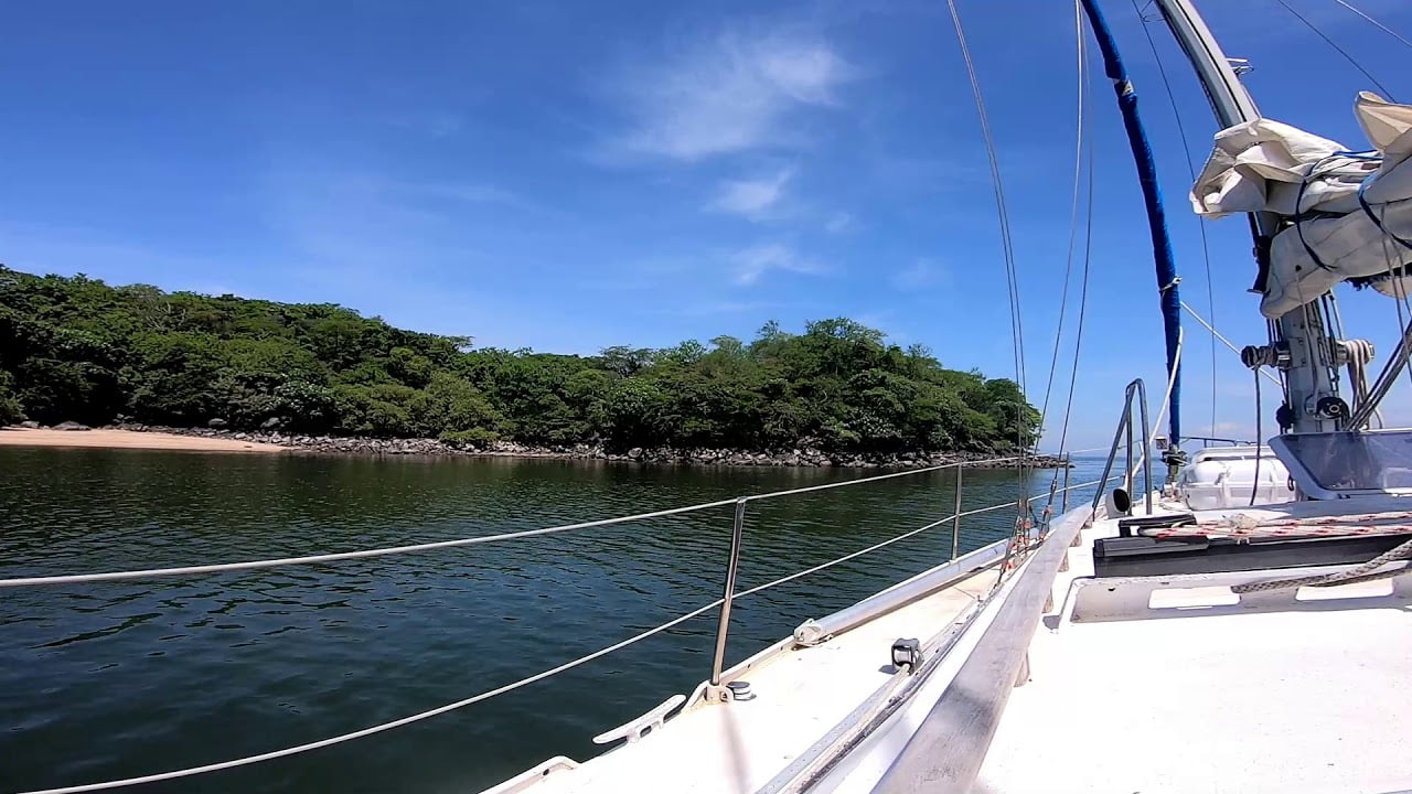 Minute in Paradise: Chill with Chuffed - SAILING and YACHTING